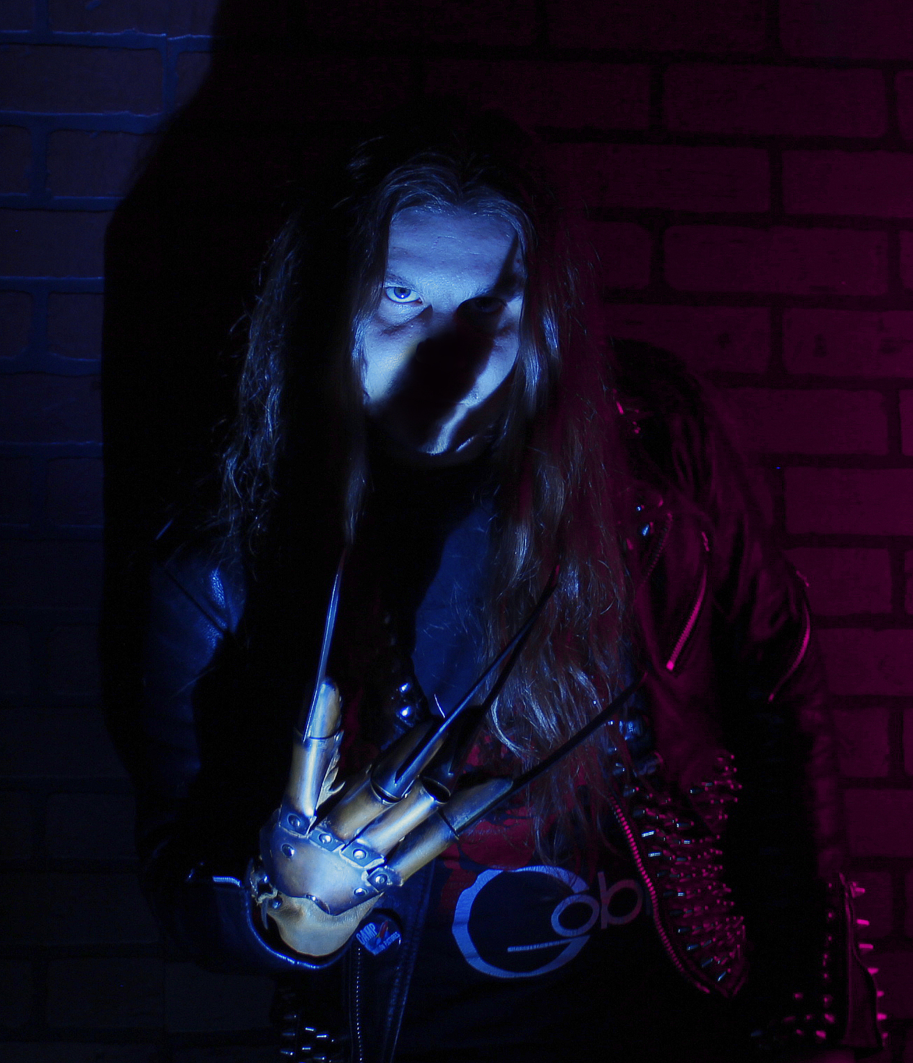 SLASHER DAVE: Dread Central Premieres Title Track To Frights LP; New ...