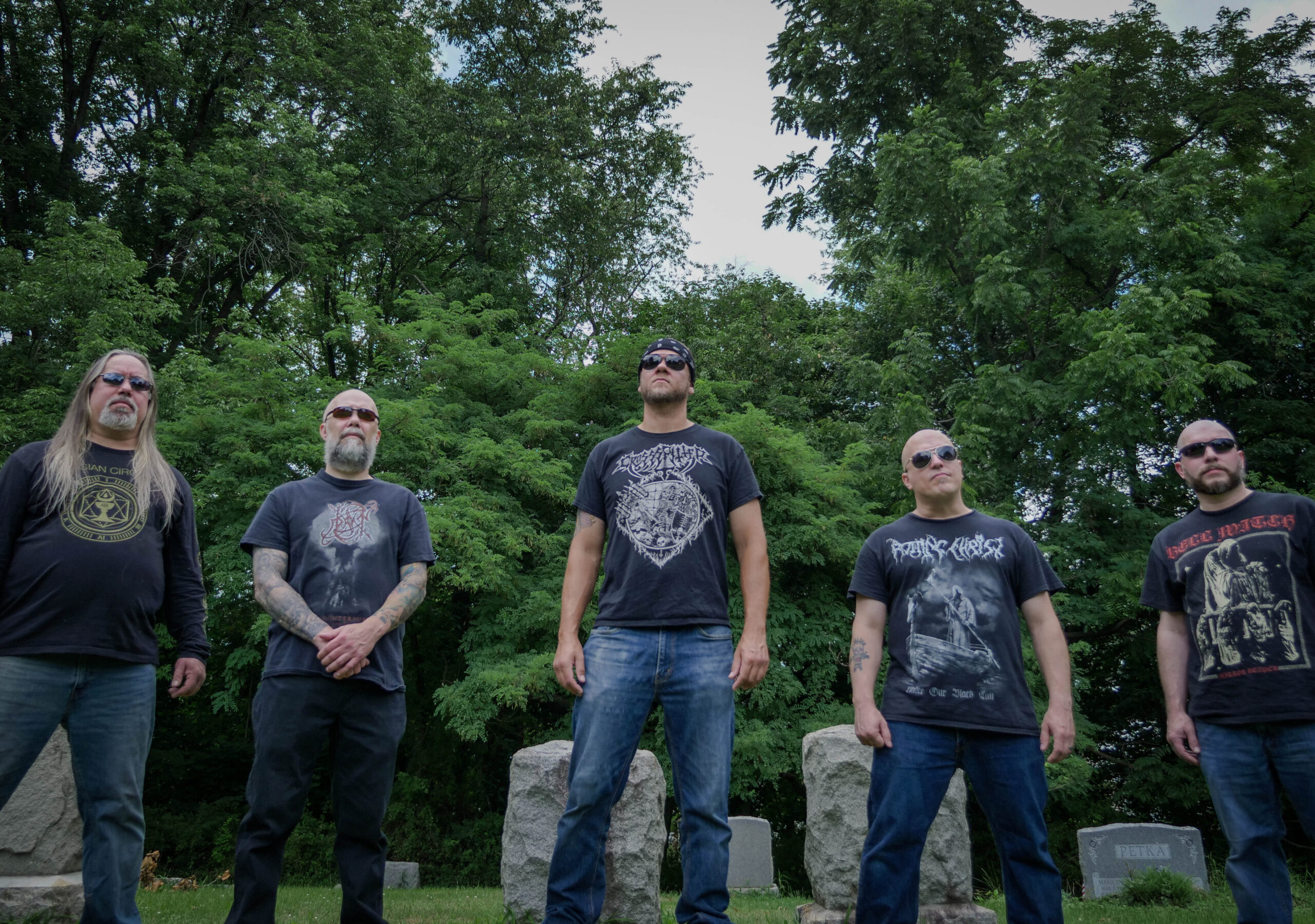 DISTANT DOMINION: No Clean Singing Premieres New Single From Philly ...